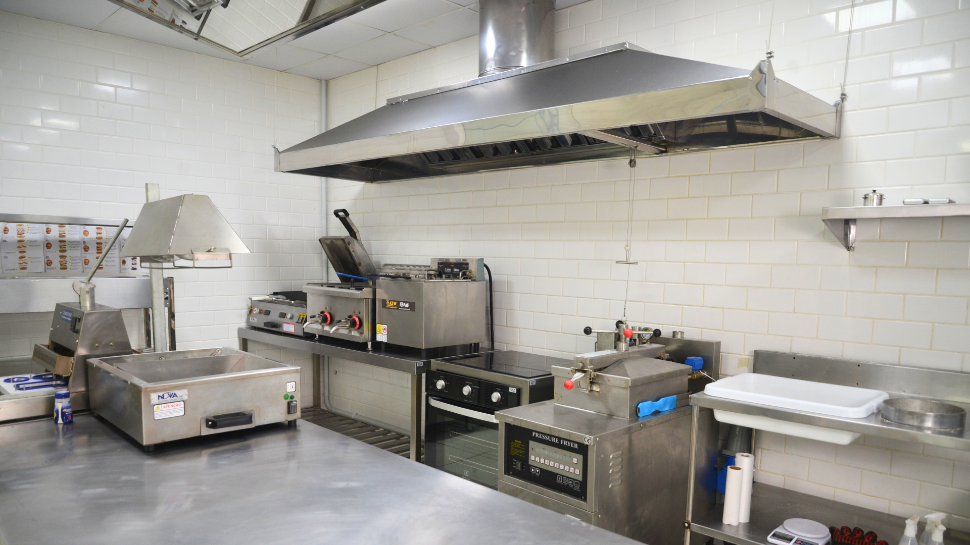 Dark kitchen vs. cozinha tradicional: Qual vale mais a pena? - Guia GPHR